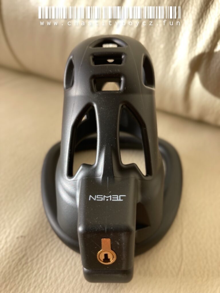 First impressions from wearing the Jeusn cage – ChastityBoyCZ ...